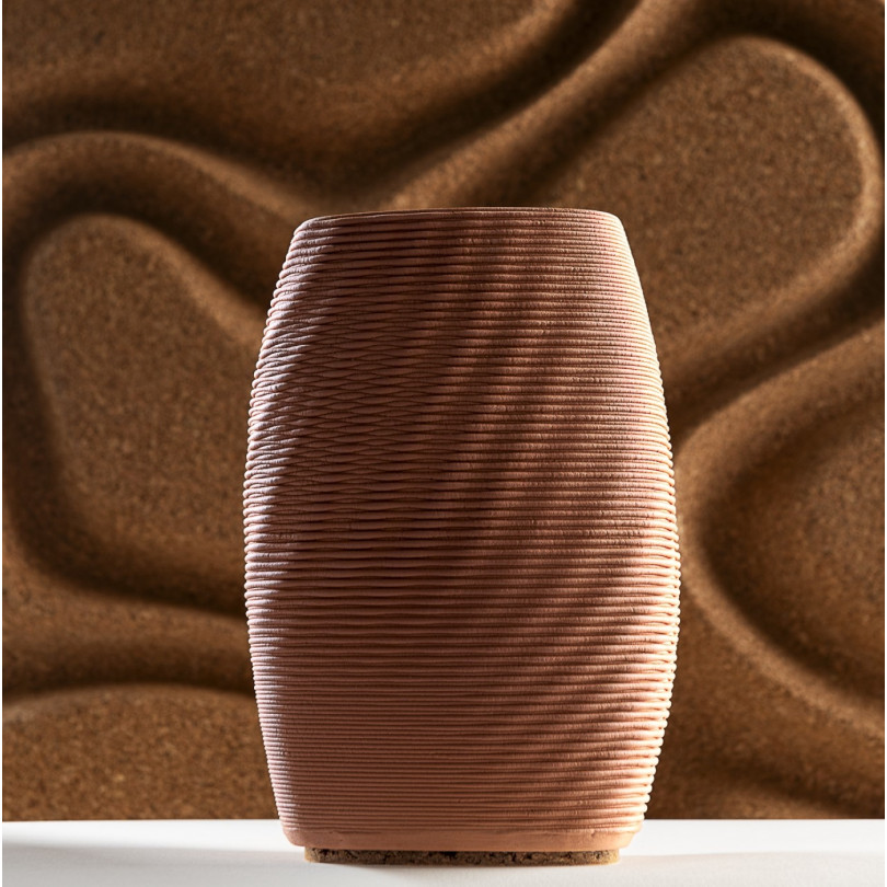 Unique 3D printed terracota ceramic vase. Ceramic piece by Catalan artist